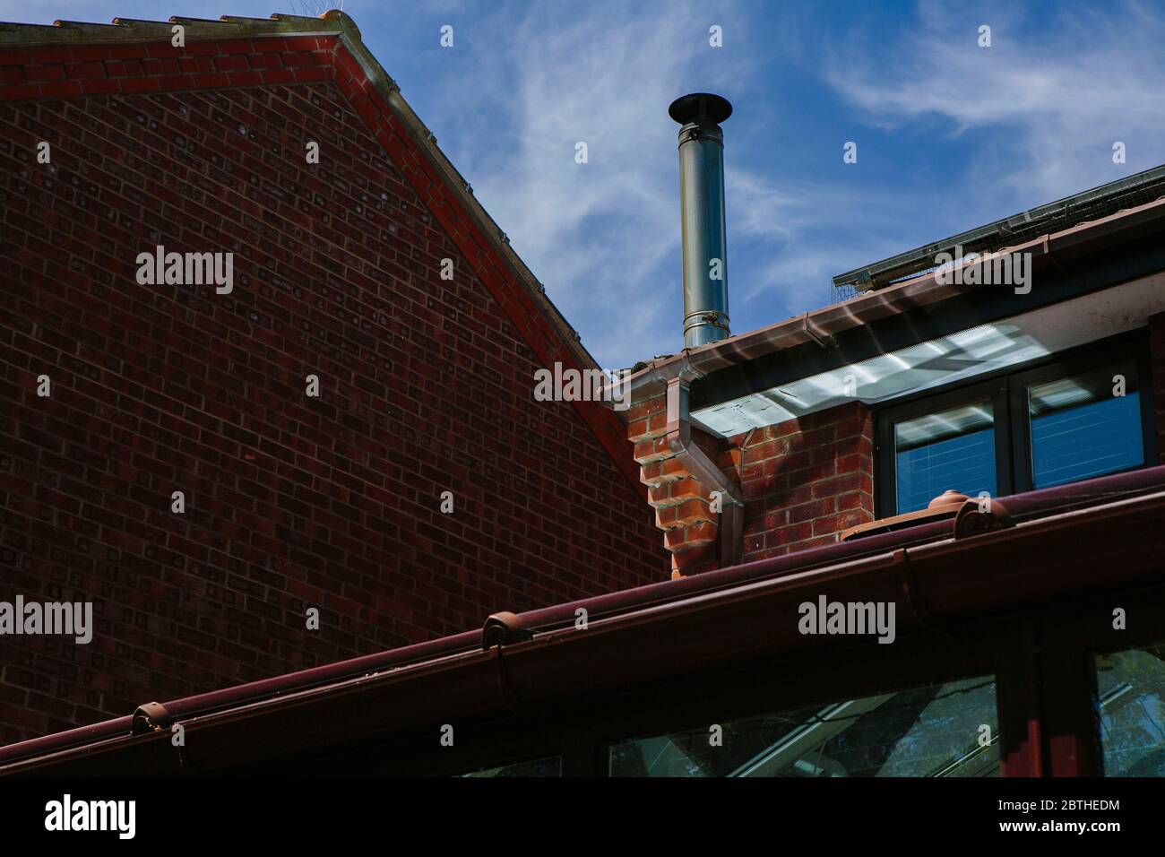 British, red brick, new build house in summer Stock Photo - Alamy