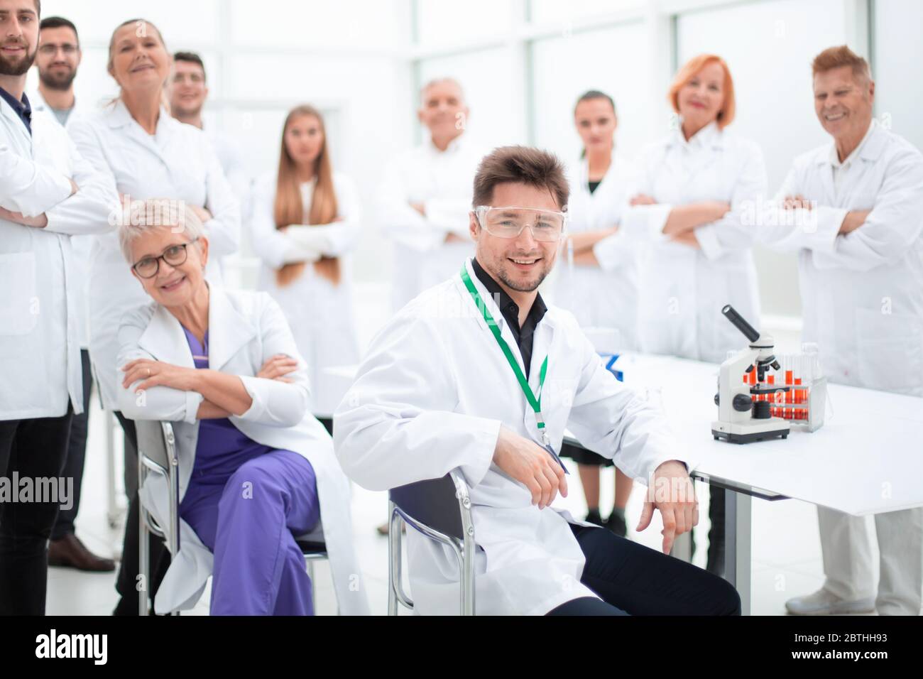 group of doctors and scientists standing in the laboratory Stock Photo ...