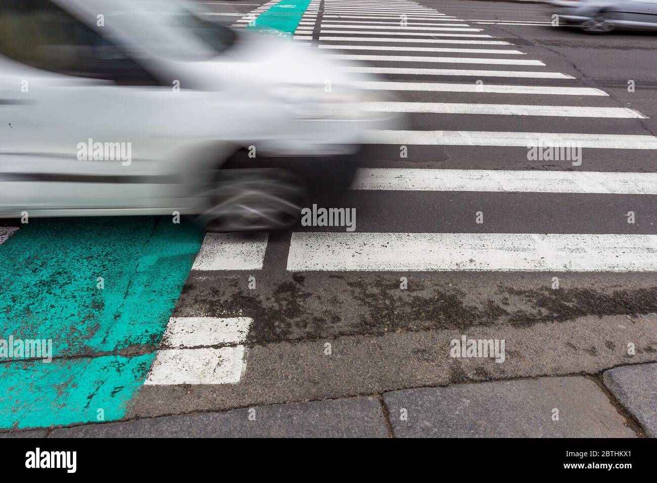 Pedestrian crossing and cycle path and traffic Stock Photo - Alamy