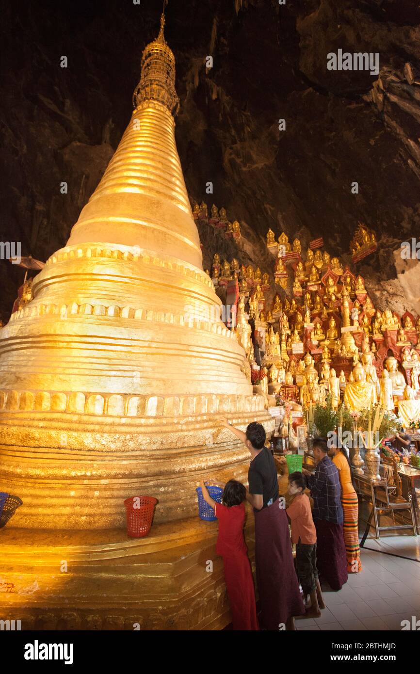 Shwe Oo Min Pagoda, Pindaya village, state of Shan, Myanmar, Asia Stock Photo - Alamy