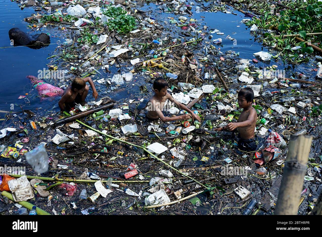 Slums Indonesia High Resolution Stock Photography and Images - Alamy