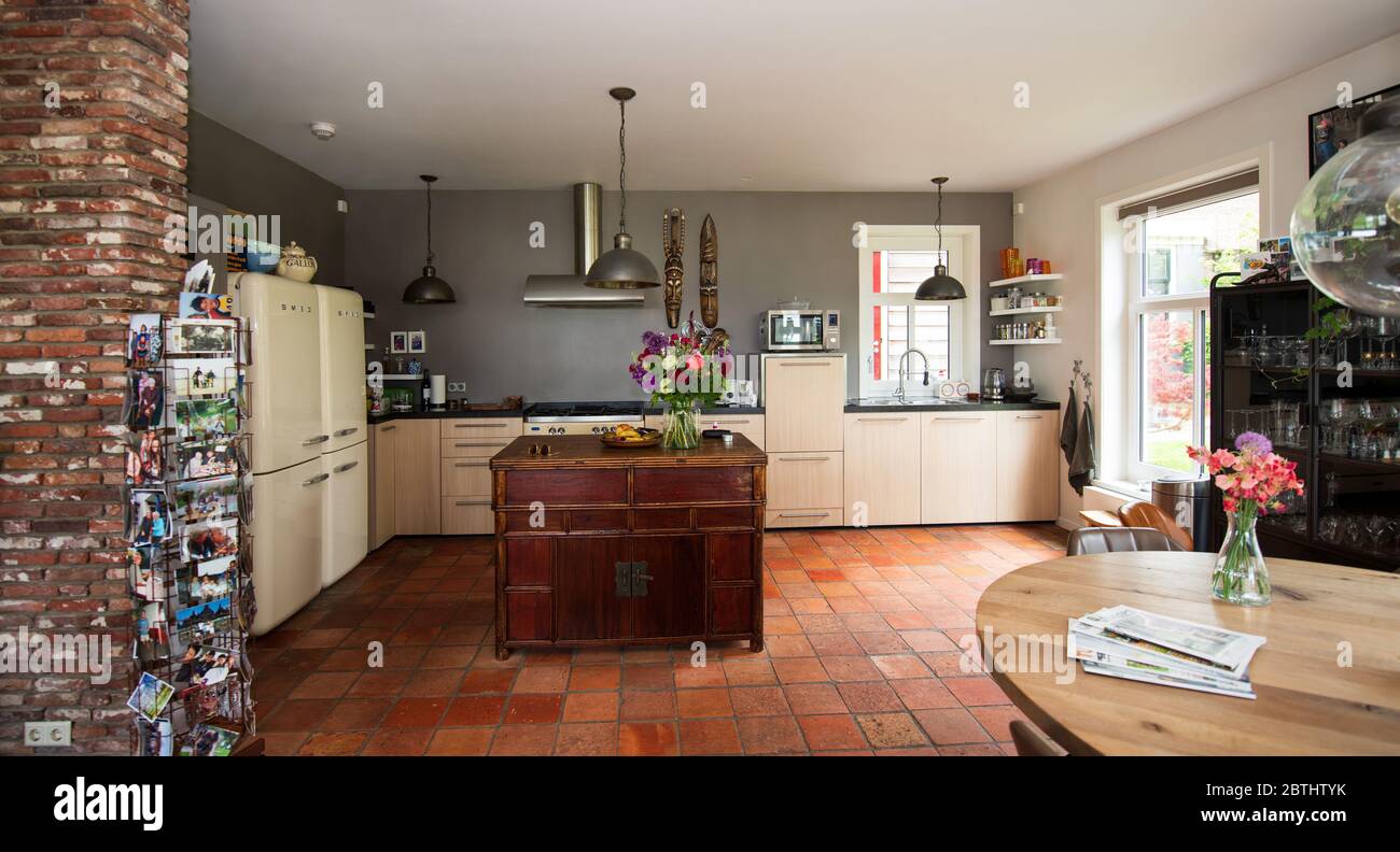 DUTCH COUNTRY HOUSE EXTERIOR INTERIOR Stock Photo - Alamy