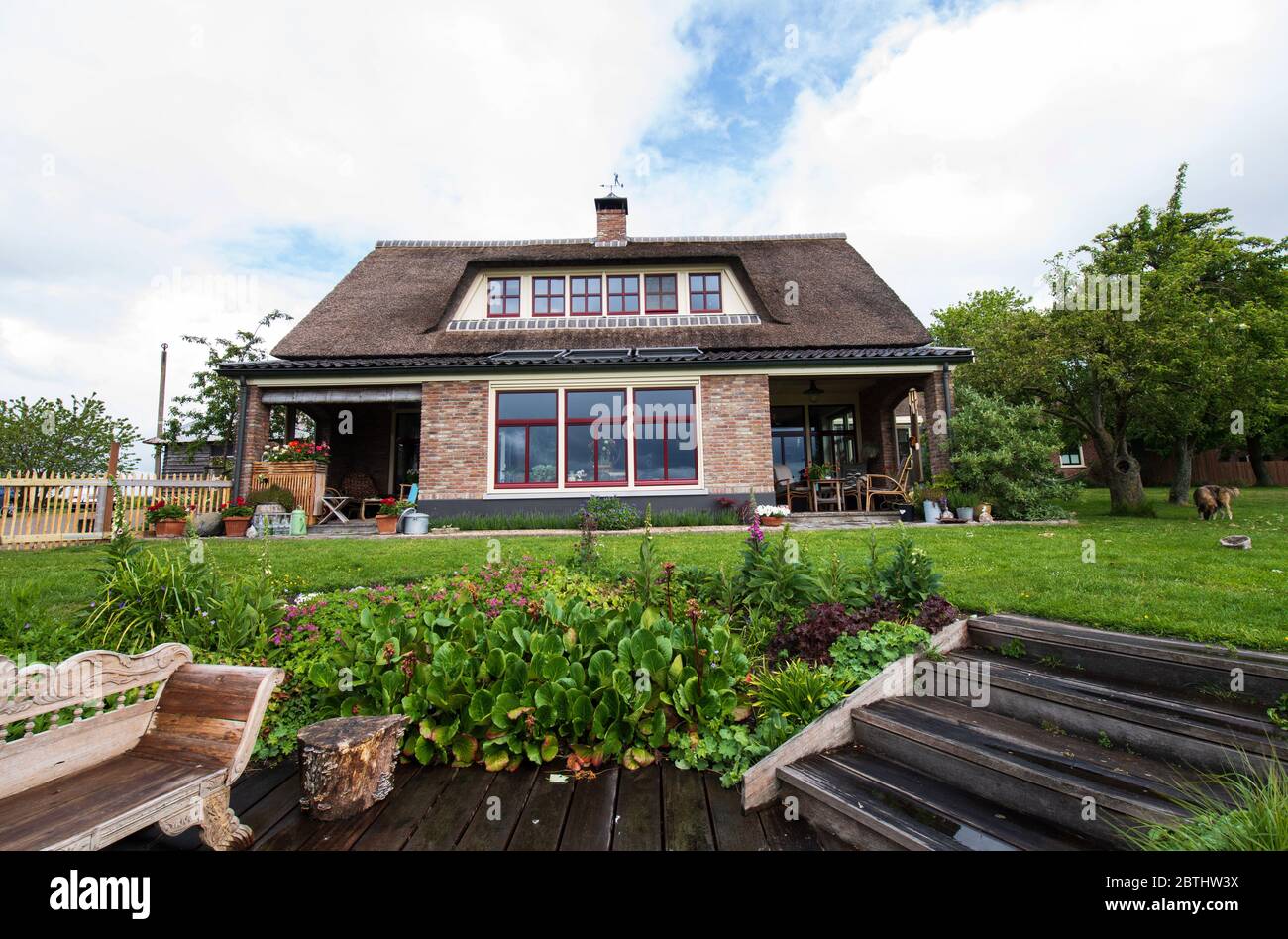 DUTCH COUNTRY HOUSE EXTERIOR INTERIOR Stock Photo - Alamy