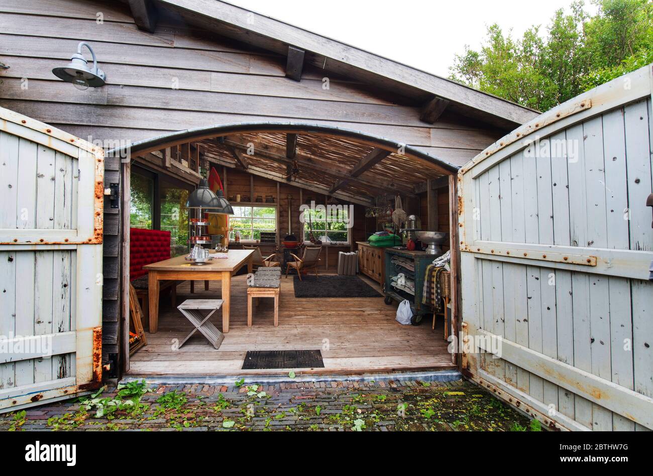 DUTCH COUNTRY HOUSE EXTERIOR INTERIOR Stock Photo - Alamy