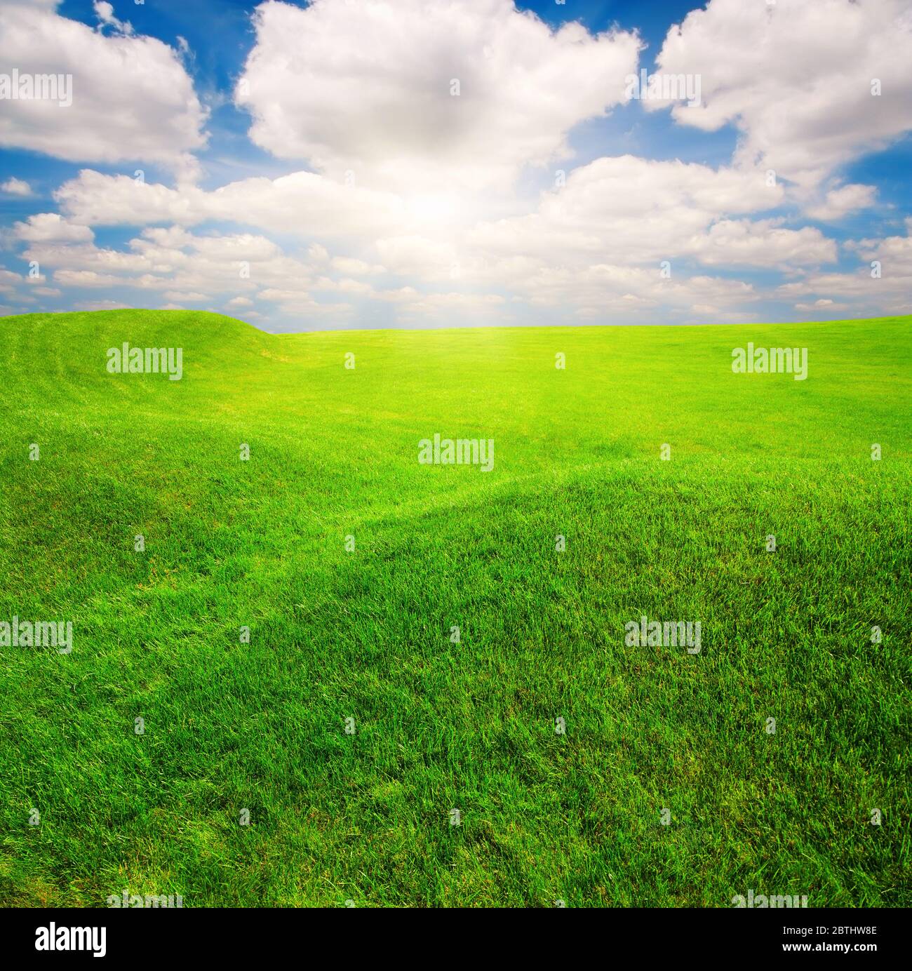 Spring landscapes blue sky hi-res stock photography and images - Alamy