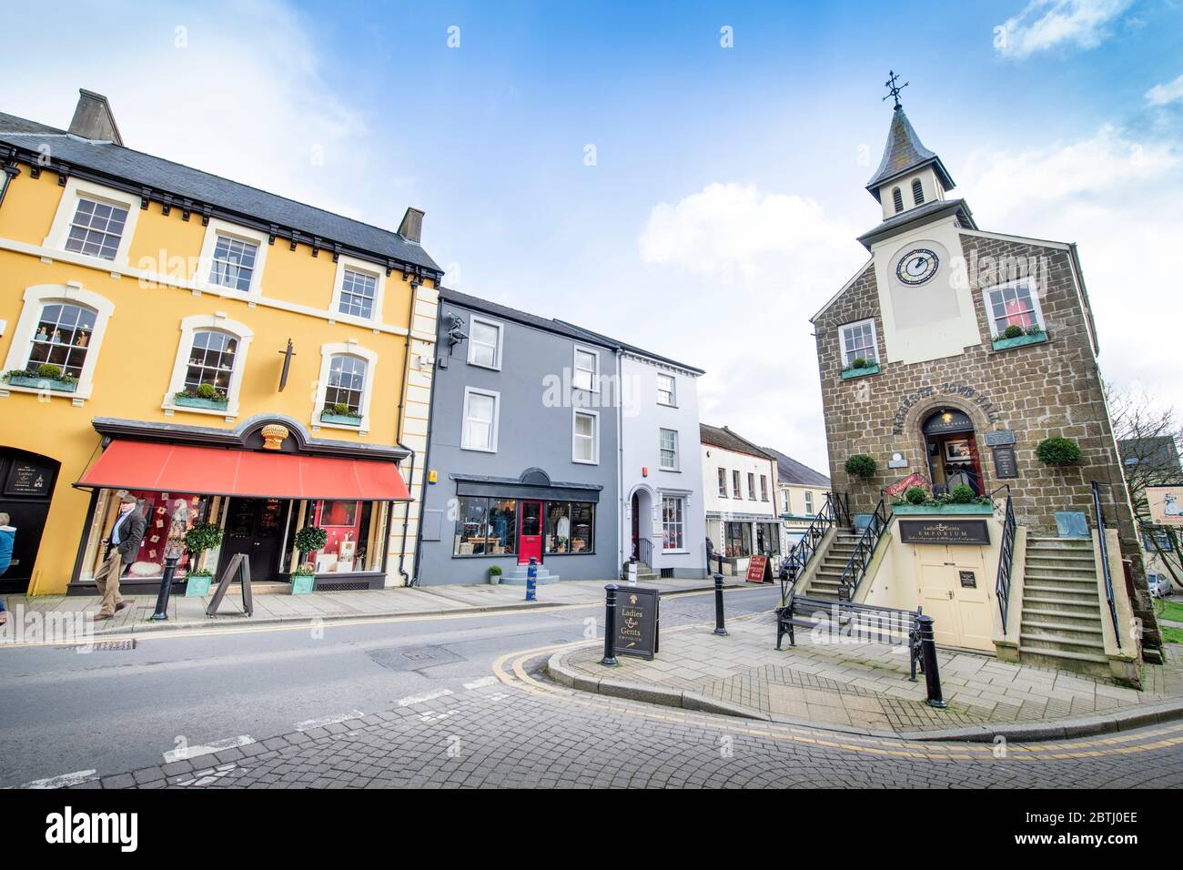 Narberth pembrokeshire wales uk street hi-res stock photography and ...