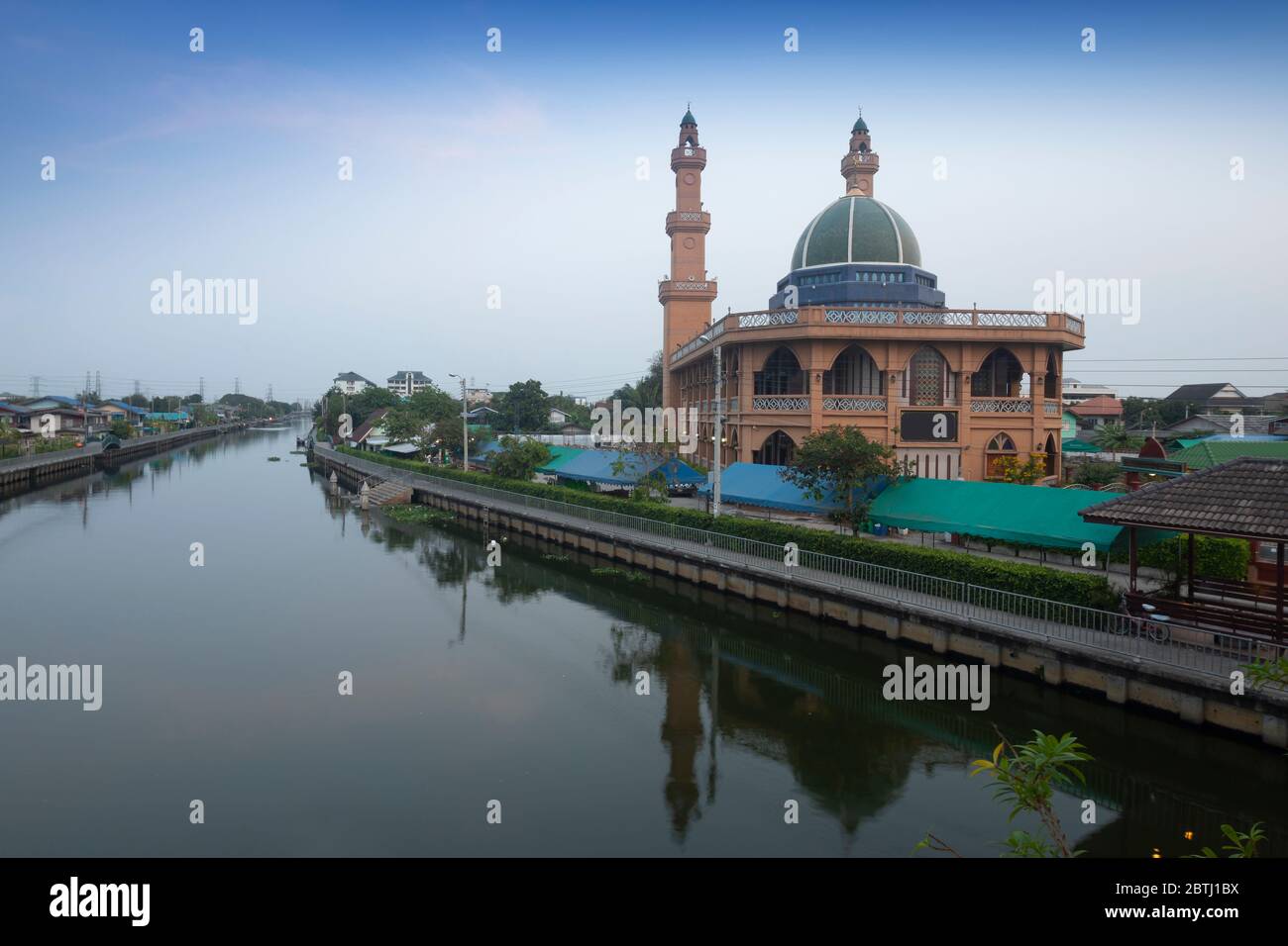 MASJID YAMIUN IBADA (BAN THANG KHWAI)beautiful Mosque in Bangkok ...