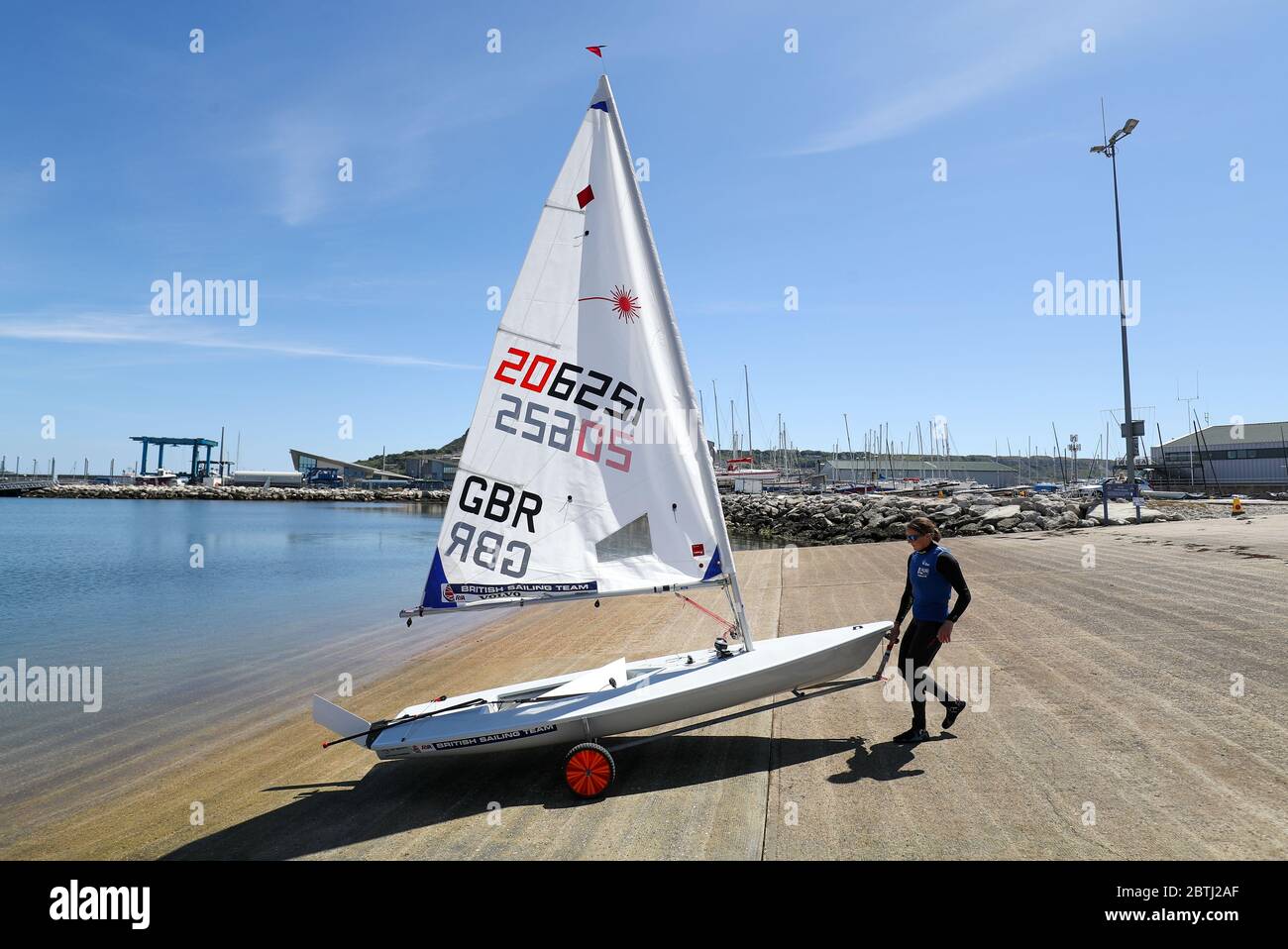 Great britains alison young walks hi-res stock photography and images ...