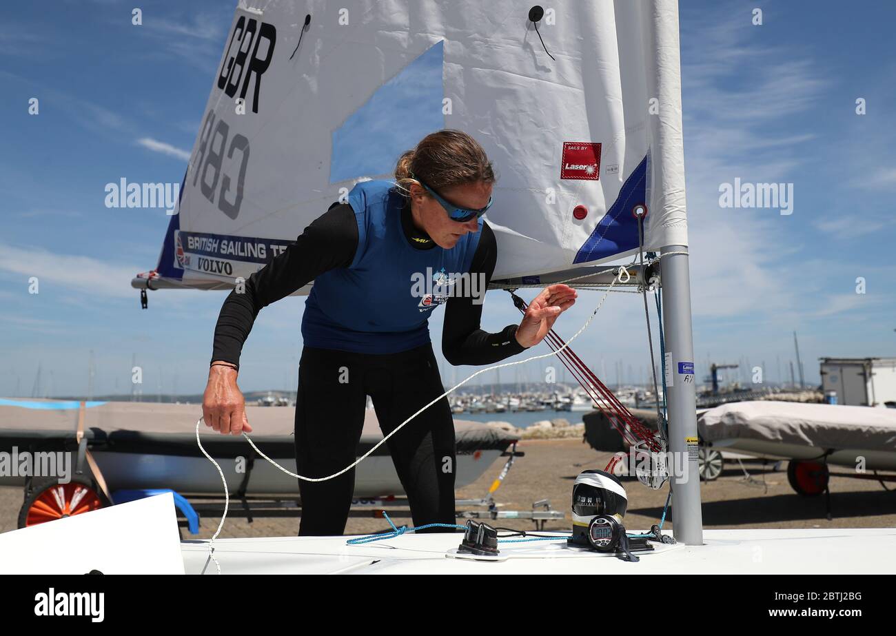 Great britains alison young prepares hi-res stock photography and ...