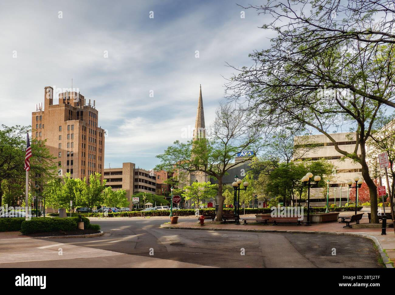 Upstate new york business syracuse hi-res stock photography and images ...