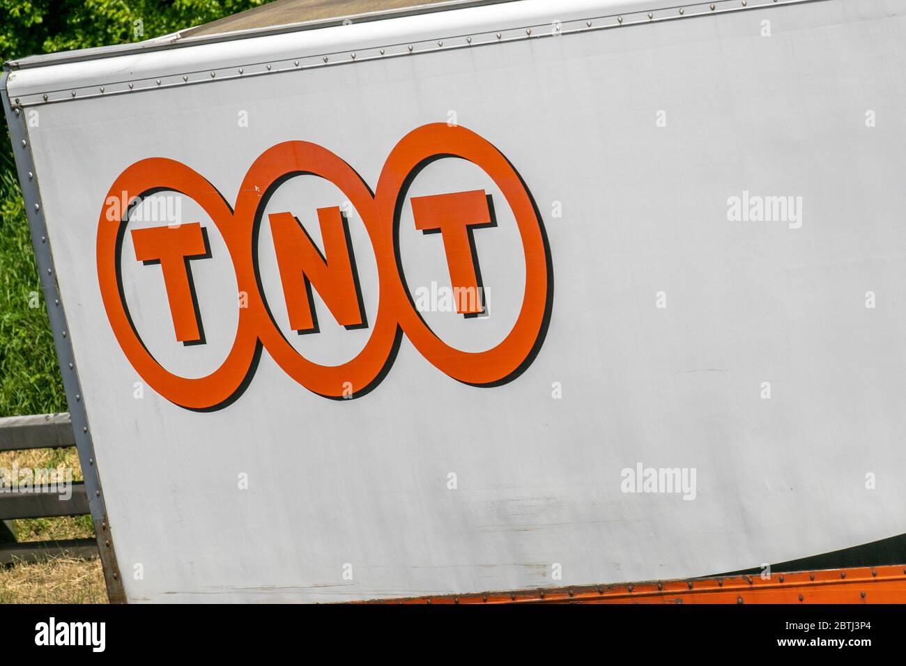 Tnt supercenters hi-res stock photography and images - Alamy