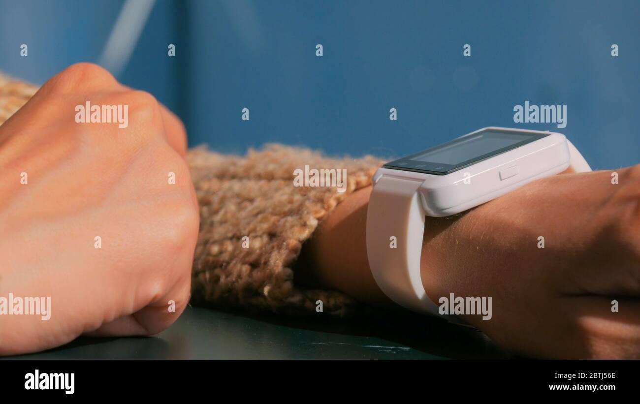 Ship technology digital network hi-res stock photography and images - Alamy