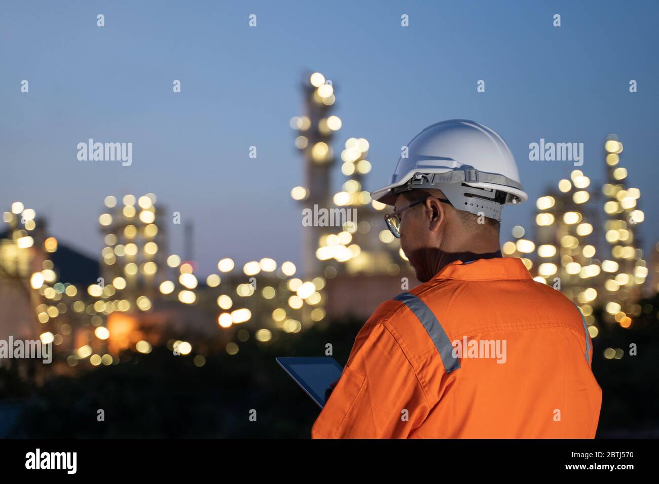 Oil and gas pipeline transportation hi-res stock photography and images ...
