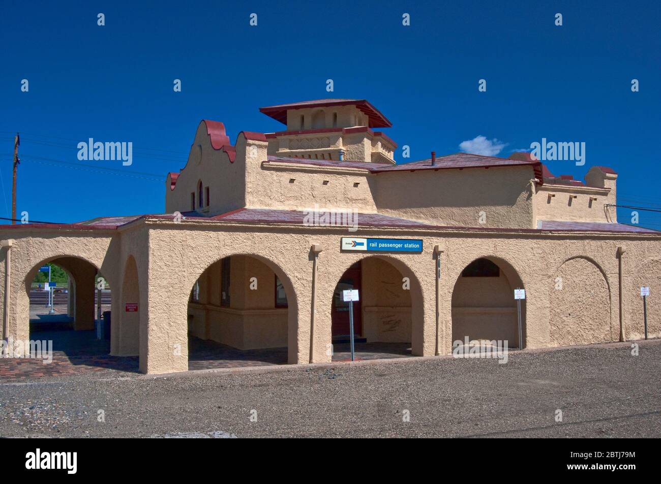 Historic Santa Fe Depot in Raton, New Mexico, USA Stock Photo - Alamy