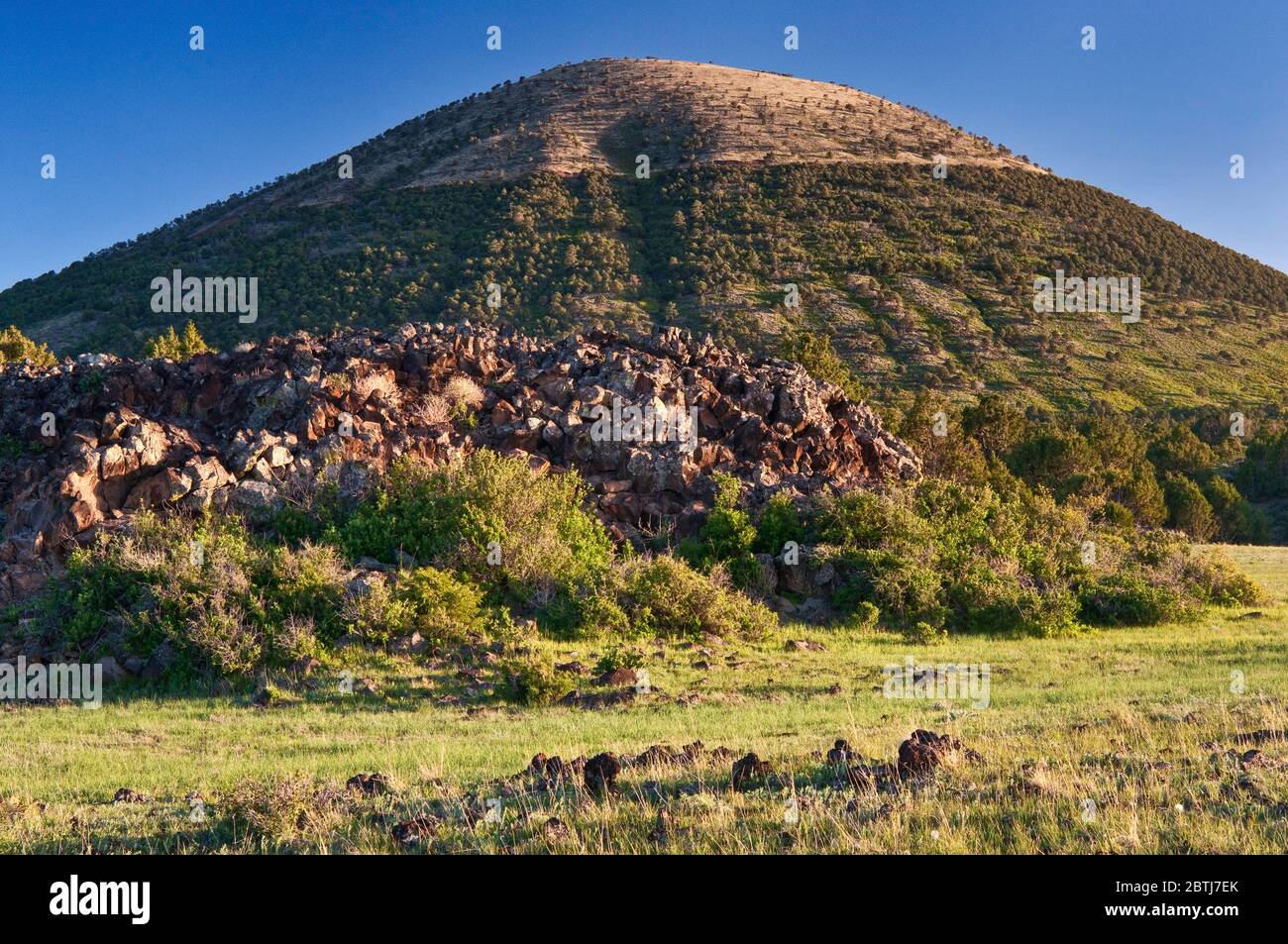Volcanic rocks at the end of ancient lava flow, crater, Capulin Volcano ...