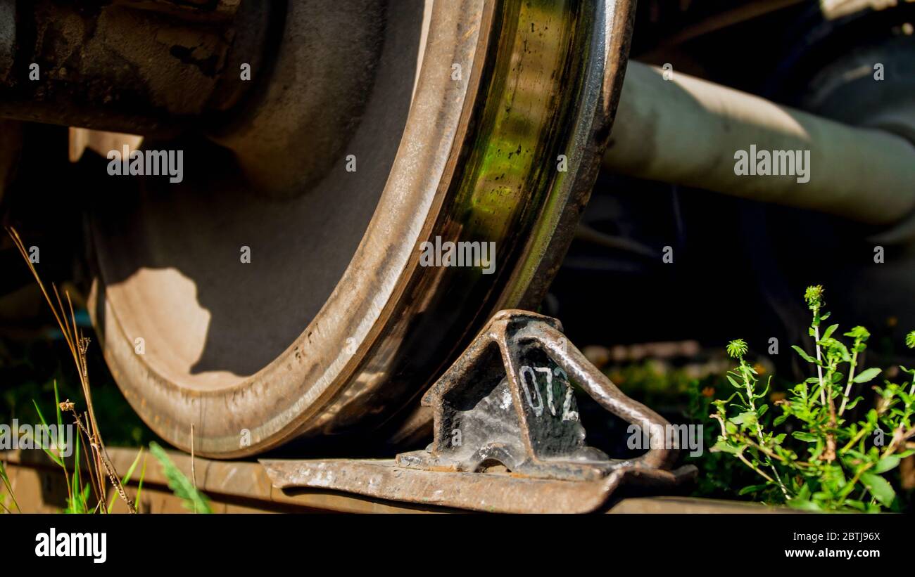 Train wheel stopper hi-res stock photography and images - Alamy