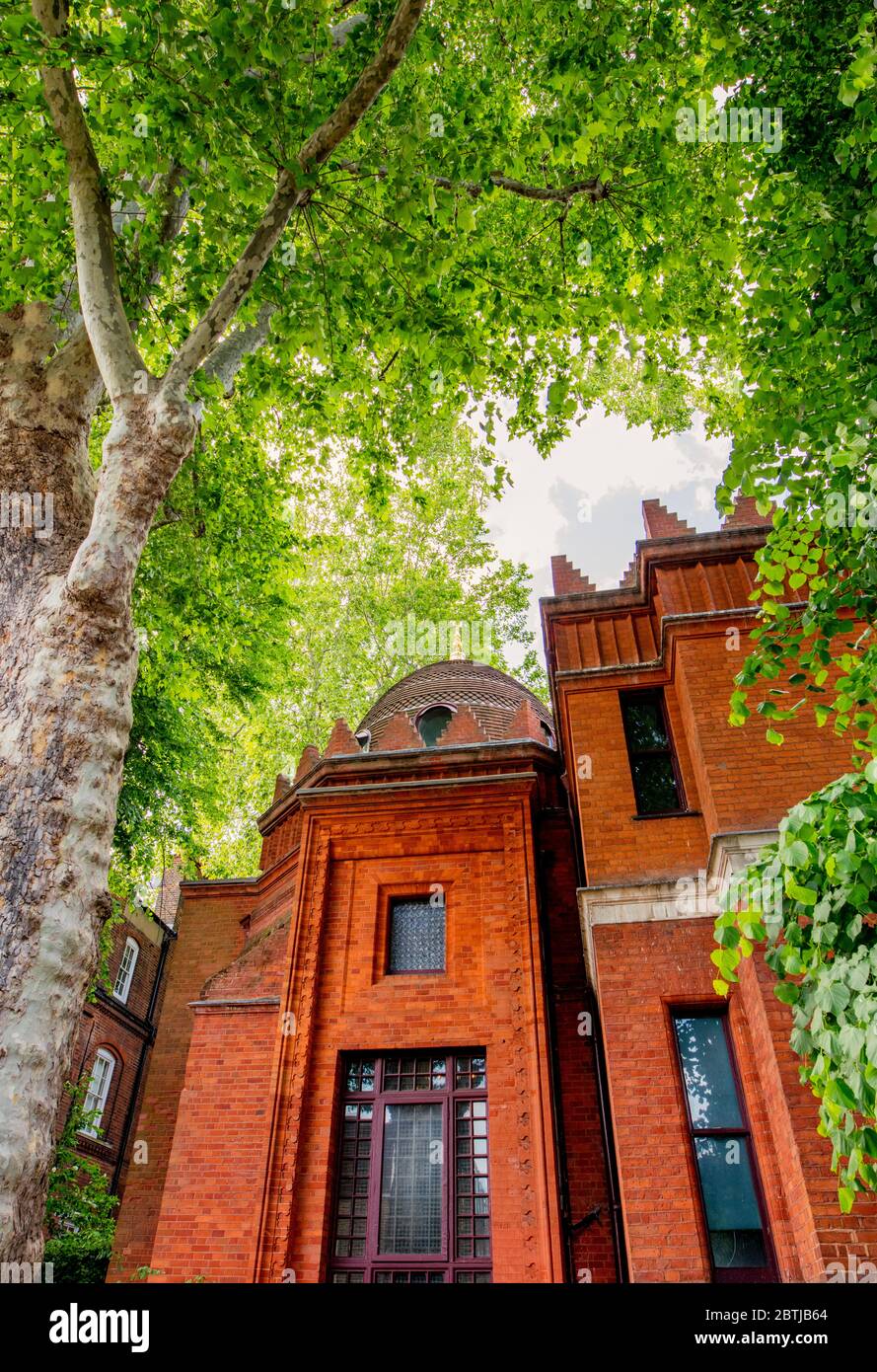 Leighton House, Holland Park, London W14; home of Frederic Leighton ...