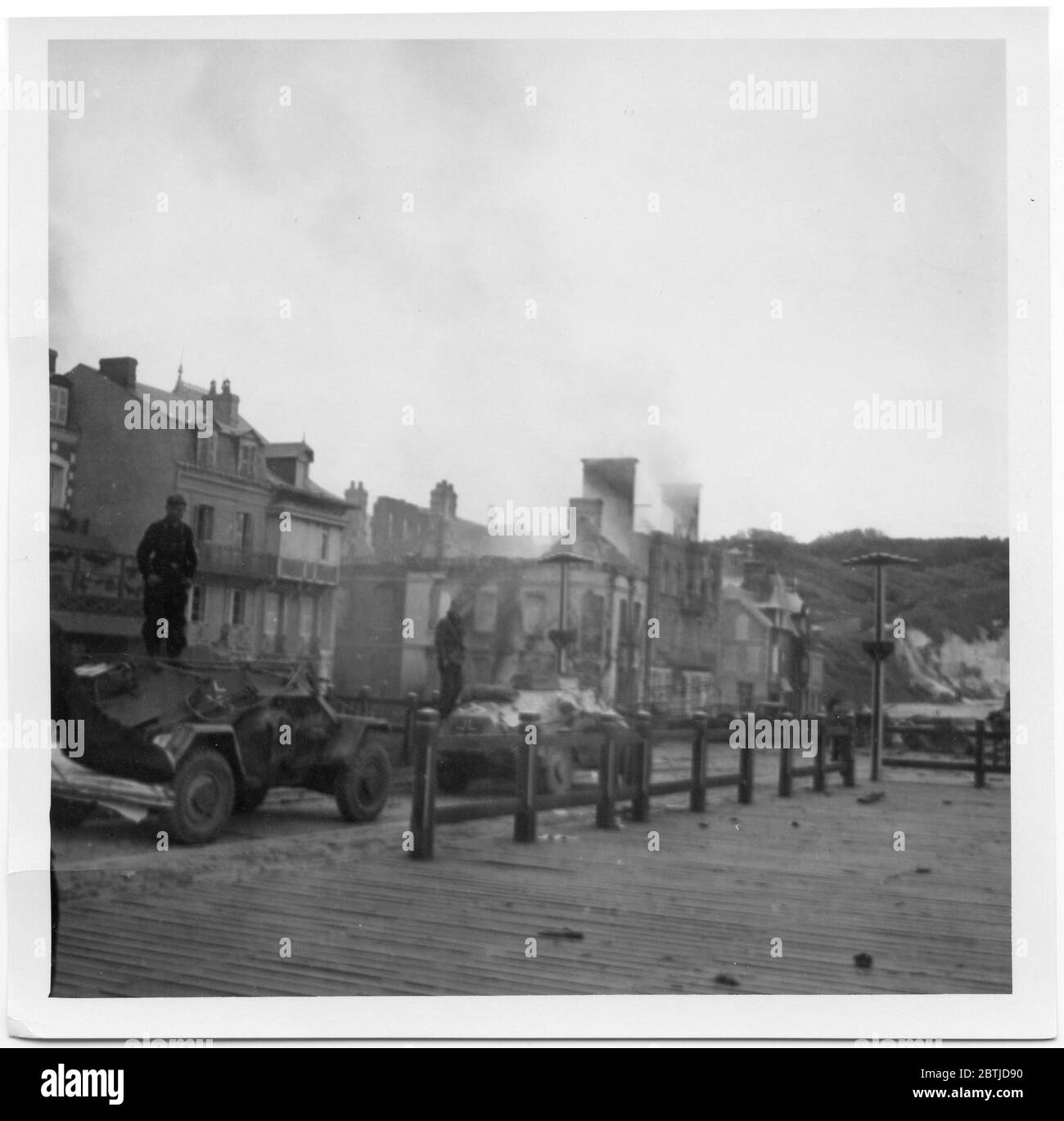 Photographs depicting military activities in France, May - June 1940 ...