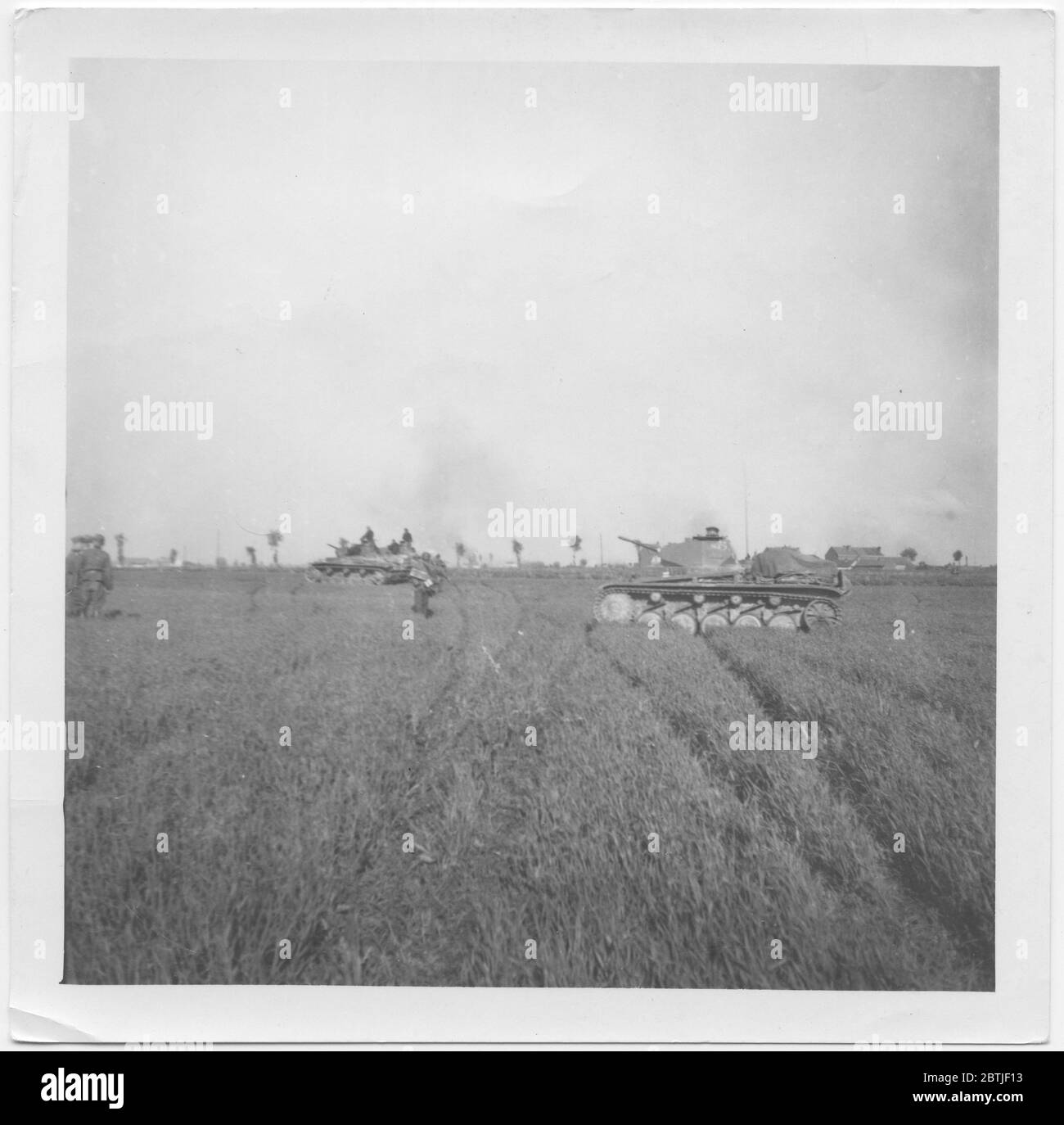 Photographs depicting military activities in France, May - June 1940 ...
