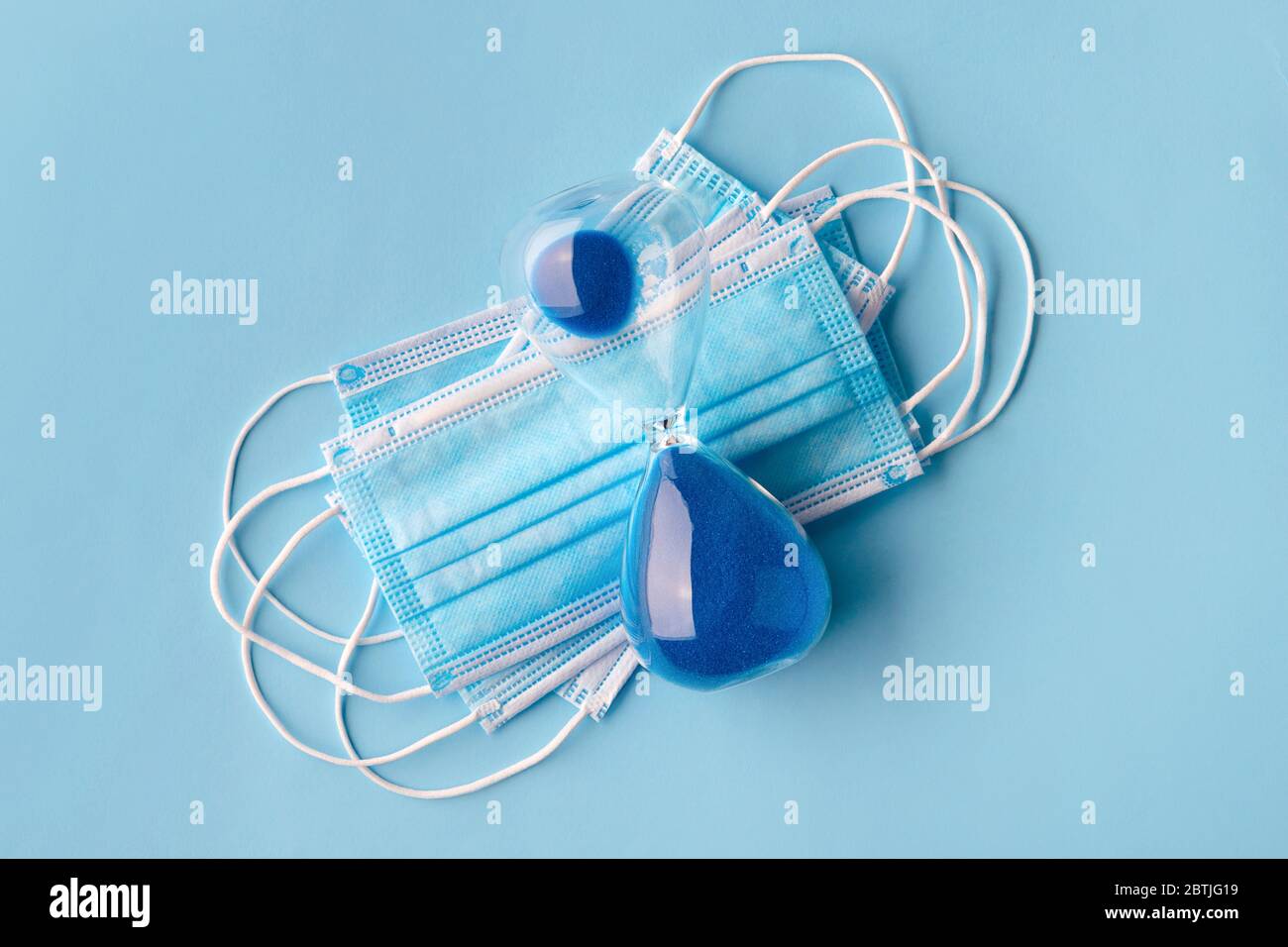 Medical hourglass hi-res stock photography and images - Alamy