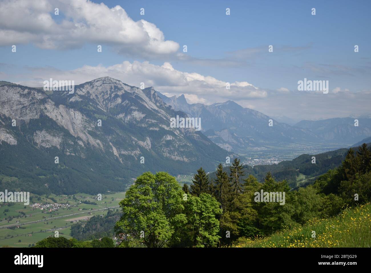 Mountain scenery at Flumserberg in Switzerland Stock Photo - Alamy