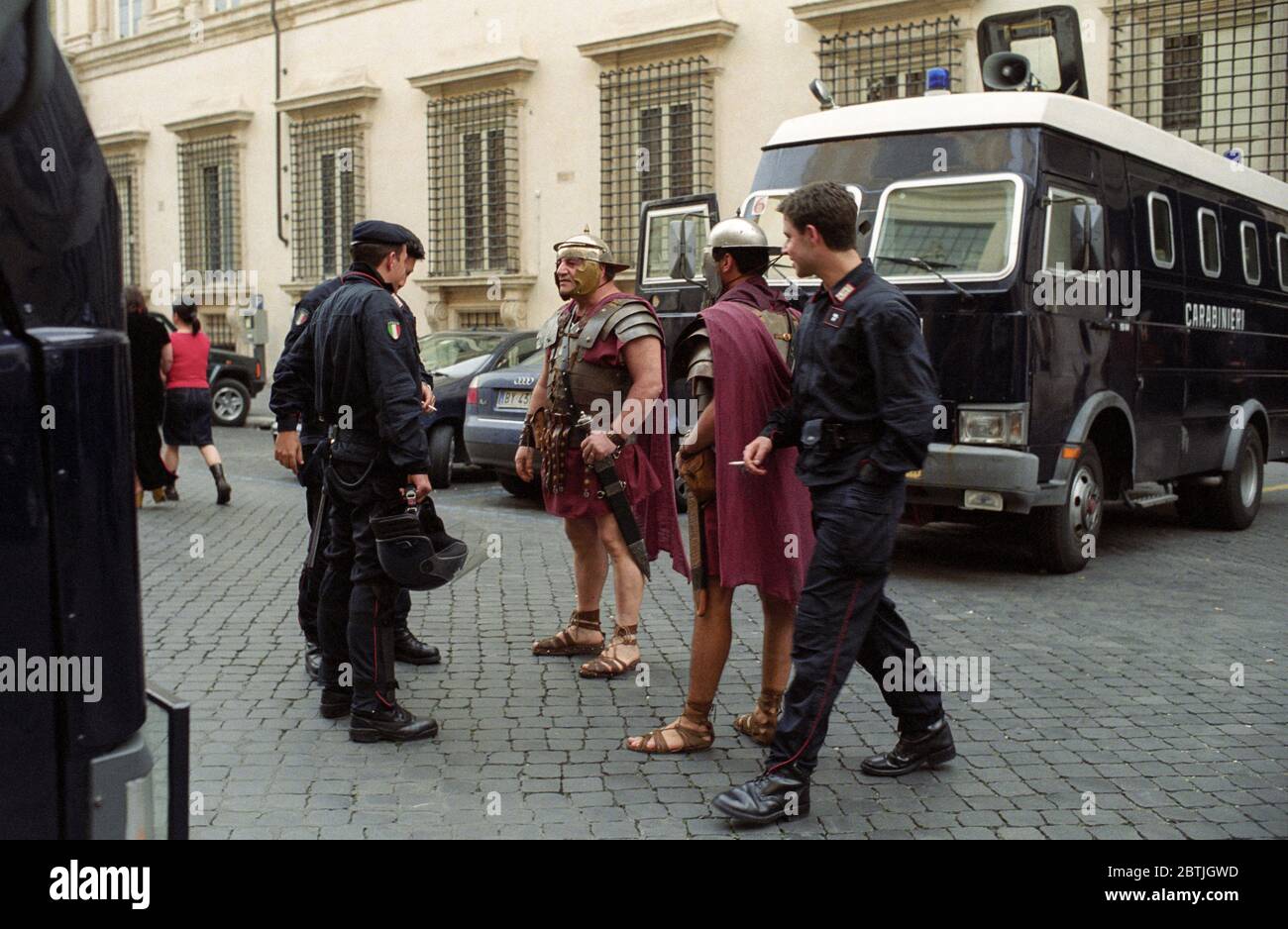 Rome Italy: Centurions and Carabinieri, piazza SS Apostoli Stock Photo ...