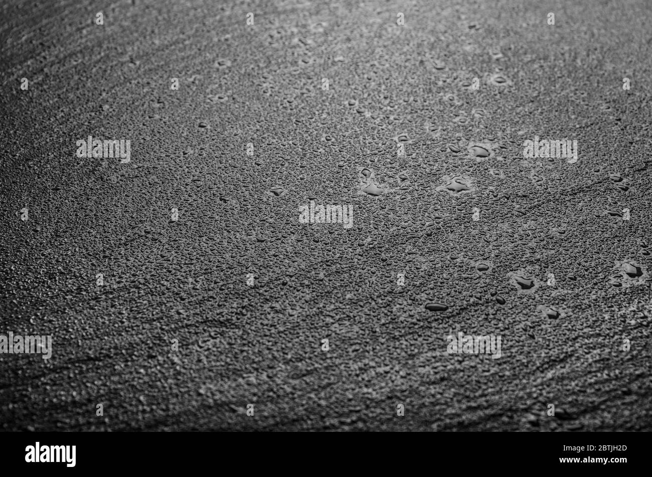 Wet slate stone dark background top view Stock Photo - Alamy