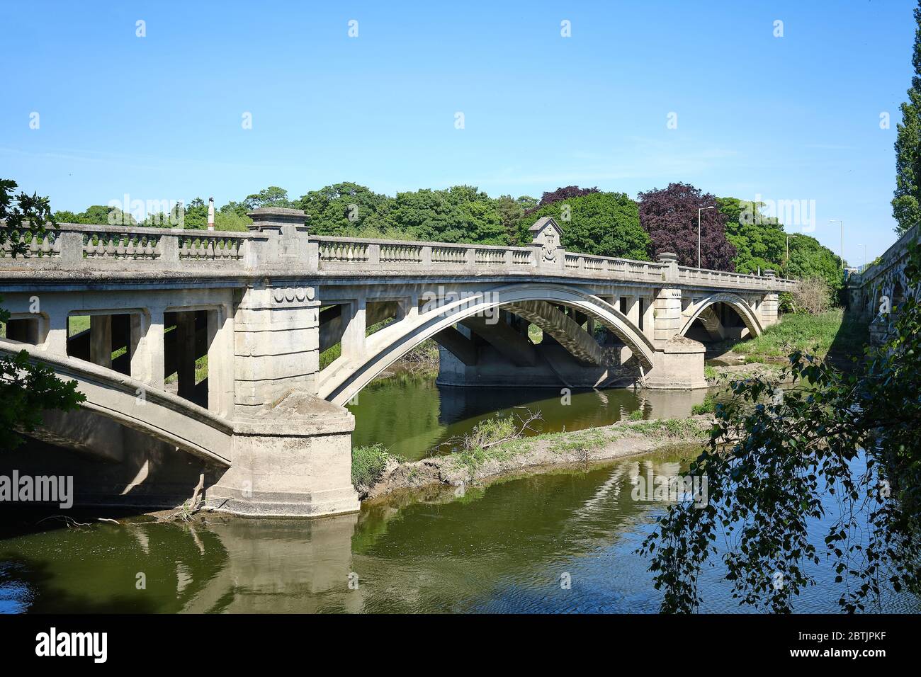 Atcham Road Bridge, an early concrete road bridge over the River Severn ...