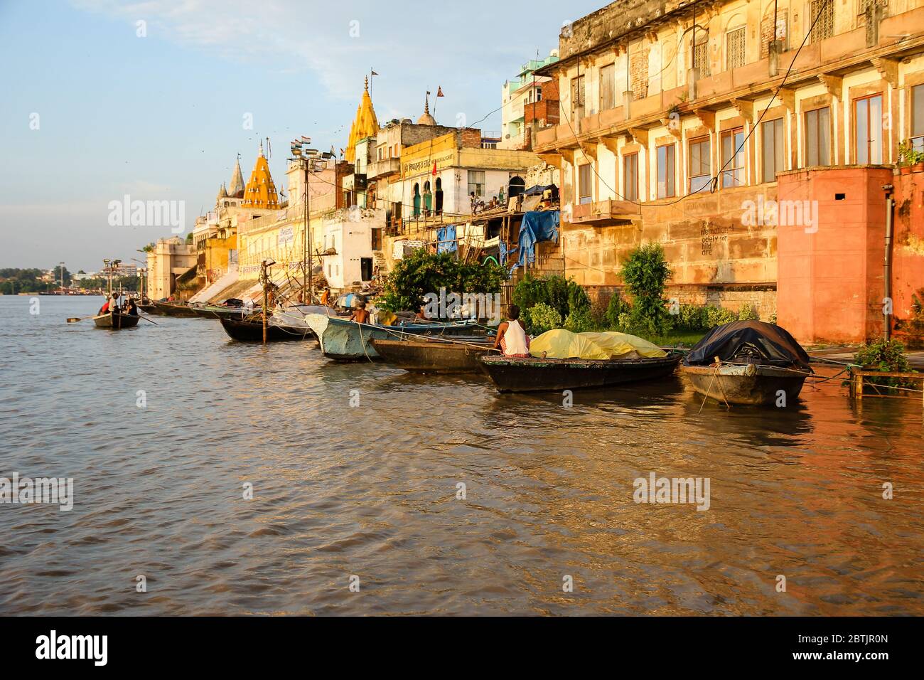 Varanasi city view hi-res stock photography and images - Alamy