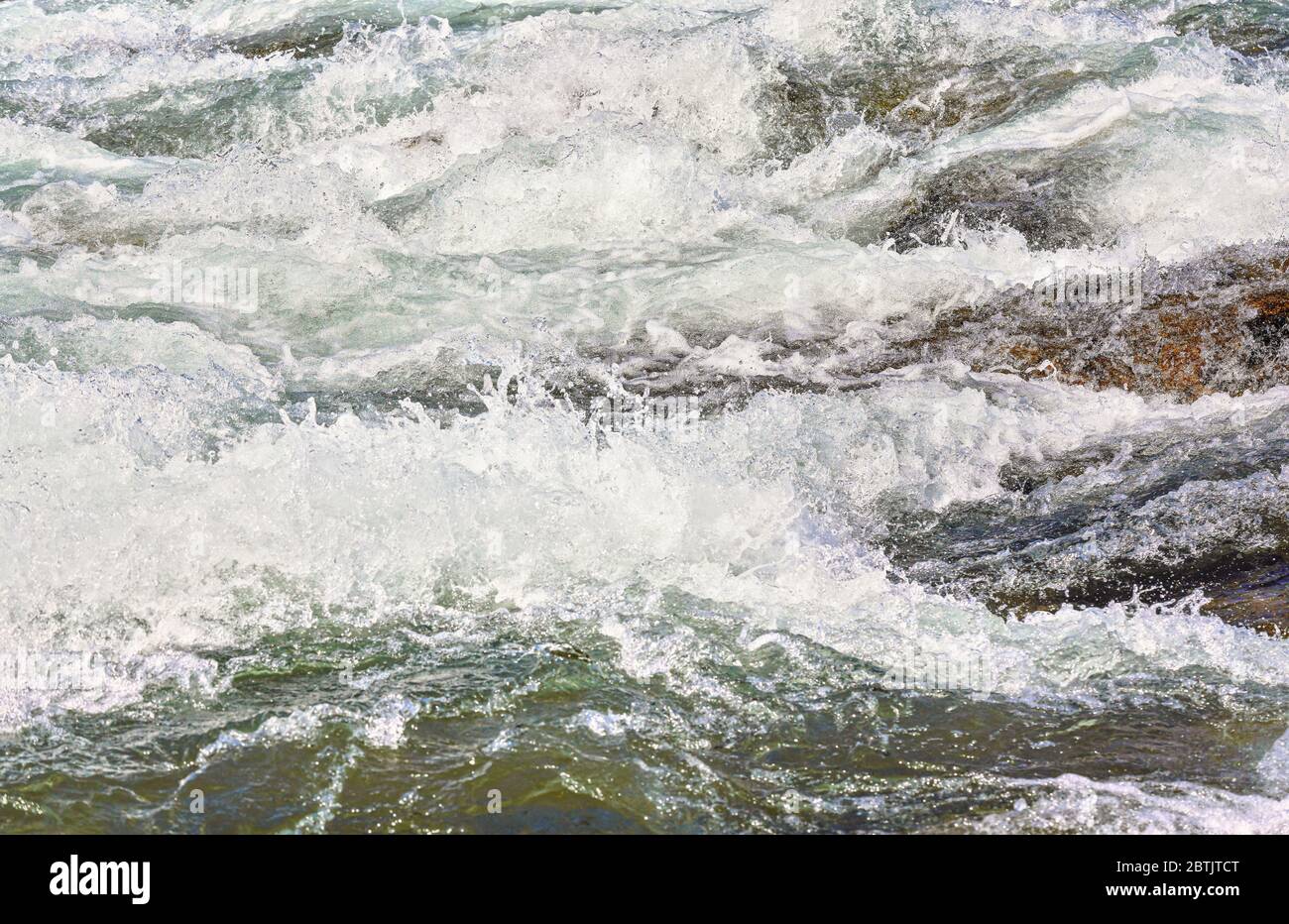 Violent water splash hi-res stock photography and images - Alamy