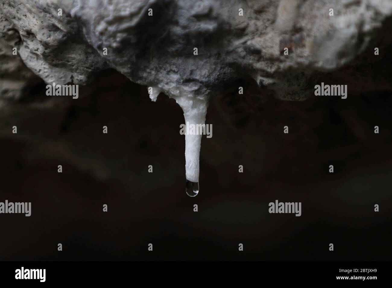 Natural stalagmite hi-res stock photography and images - Alamy