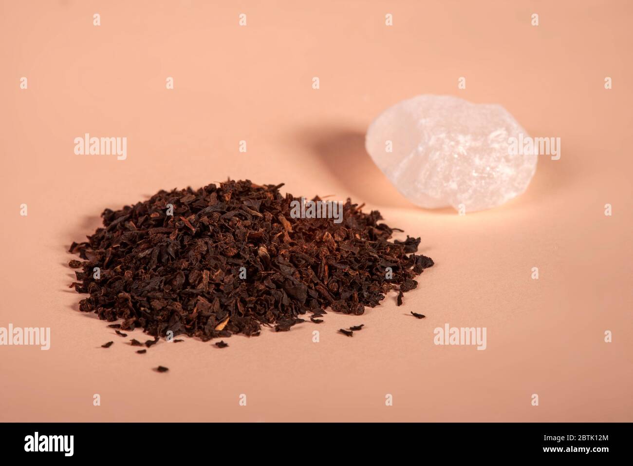 tee cup and traditional tee Stock Photo - Alamy