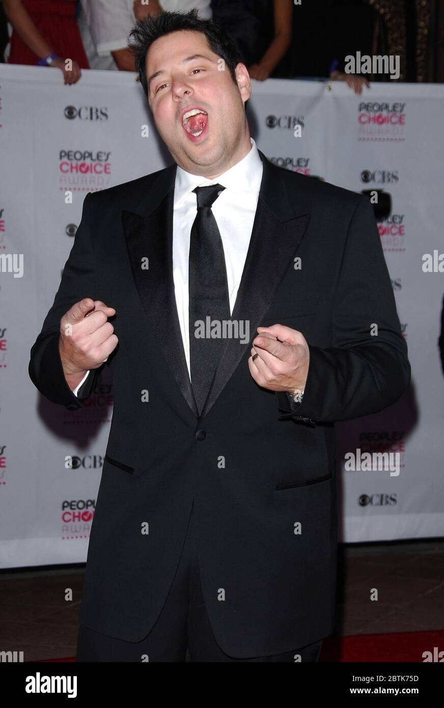 Greg Grunberg at The 33rd Annual People's Choice Awards - Arrivals held ...