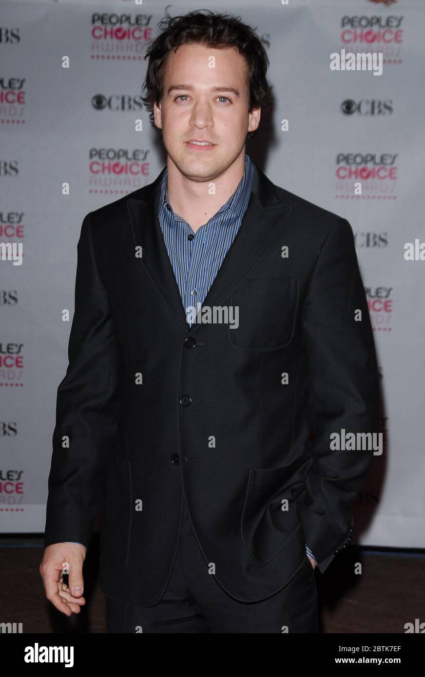 T.R. Knight at The 33rd Annual People's Choice Awards - Arrivals held ...