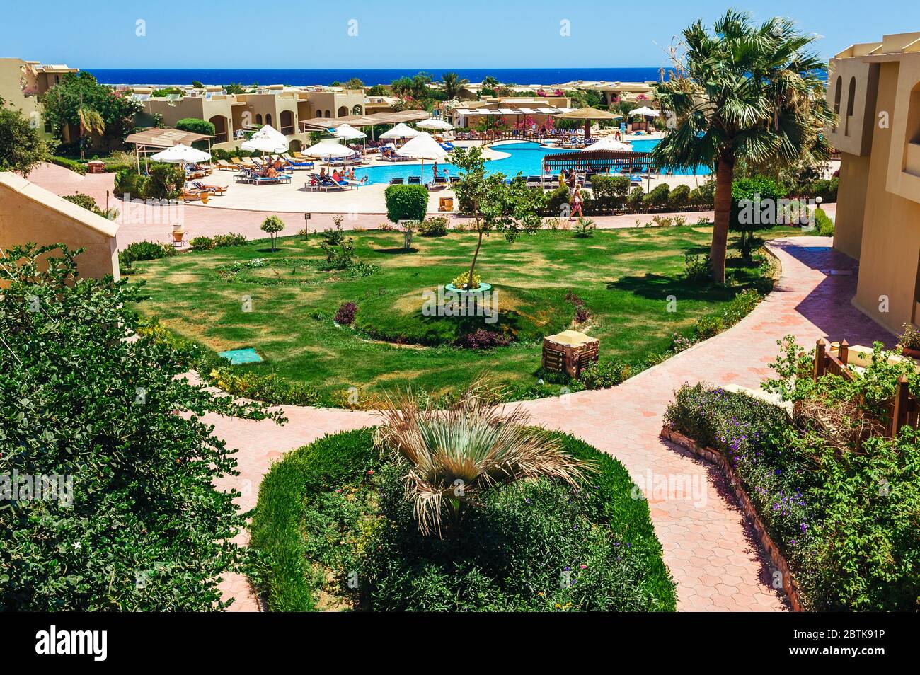 Swimming pool at the beach of luxury hotel, Sharm el Sheikh, Egypt ...