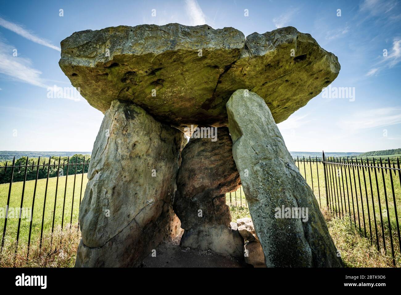 Kit's Coty Neolithic chambered long barrow, one of the Medway Megaliths ...