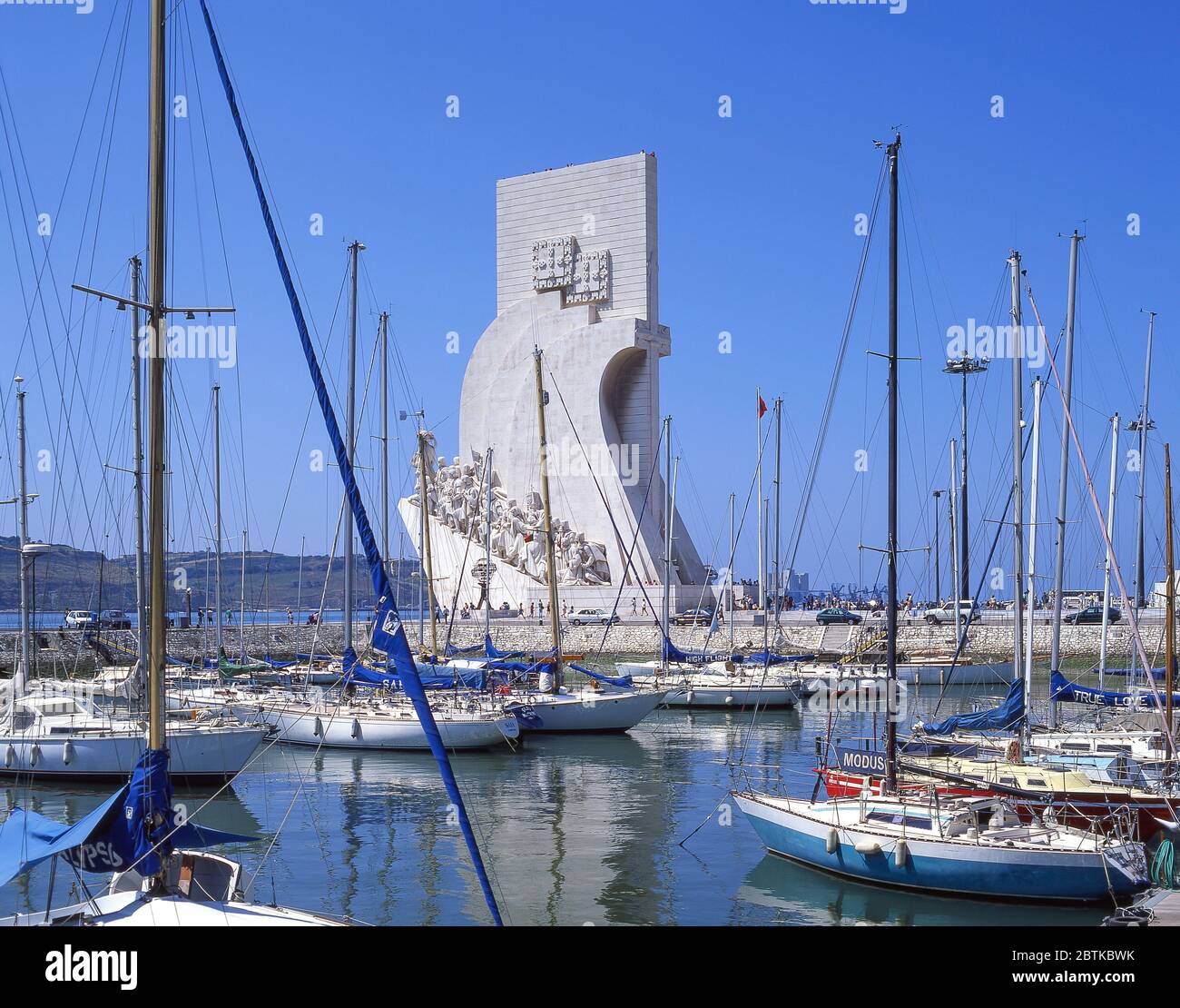 Monument to the Discoveries (Padrao dos Descobrimentos) from Doca de ...