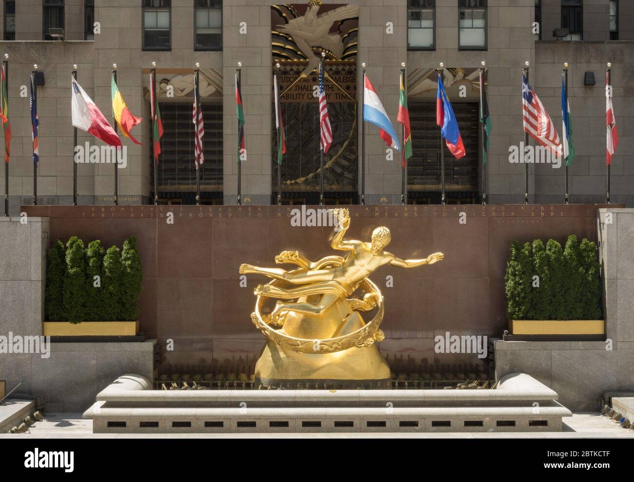 Statue of Prometheus, Rockefeller Center Plaza, NYC Stock Photo - Alamy