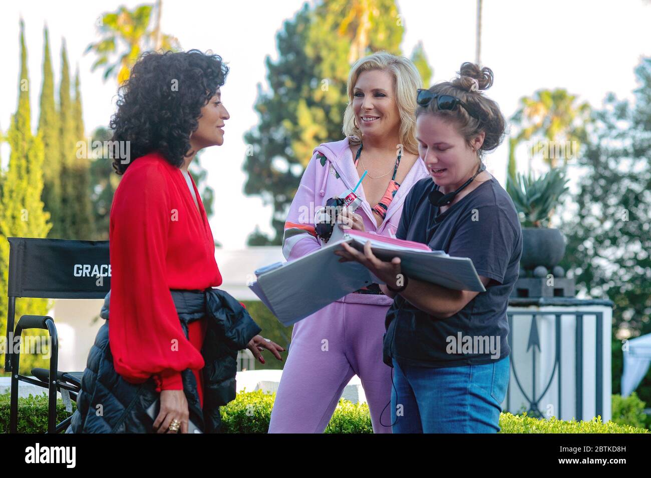 THE HIGH NOTE, from left: Tracee Ellis Ross, June Diane Raphael ...