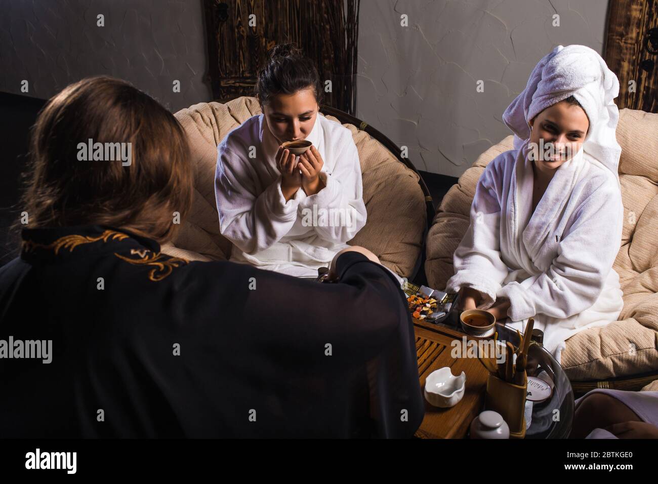 Girls in the sauna hi-res stock photography and images - Alamy