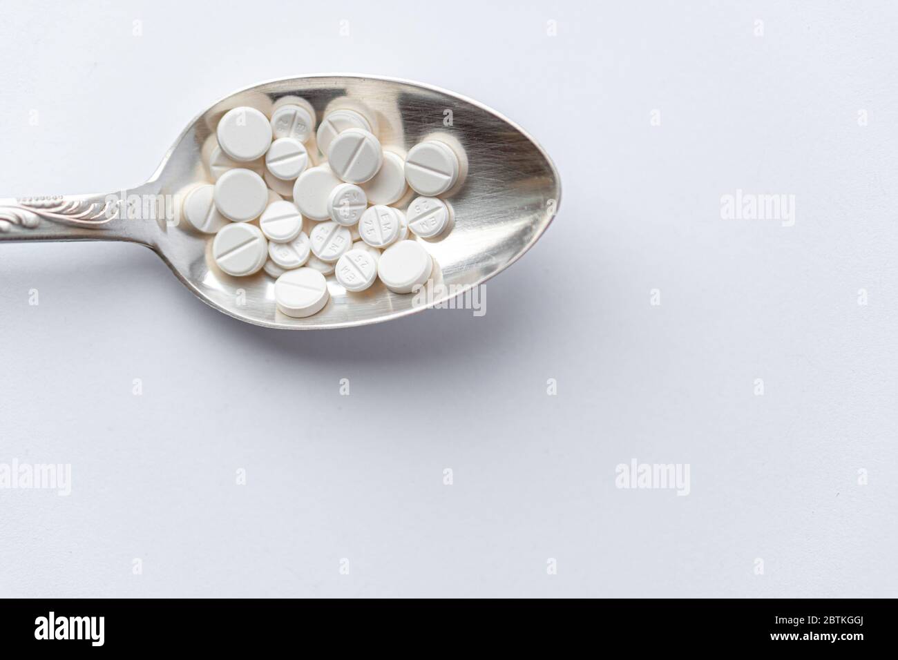 One big capsules hi-res stock photography and images - Alamy