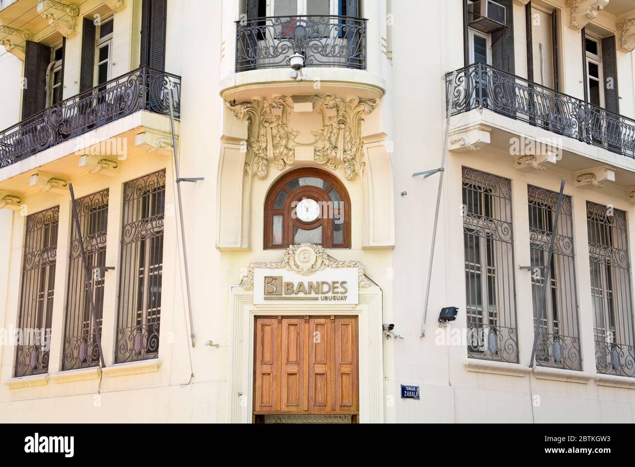 Bandes Bank on Sarandi Street in the Old City District, Montevideo ...