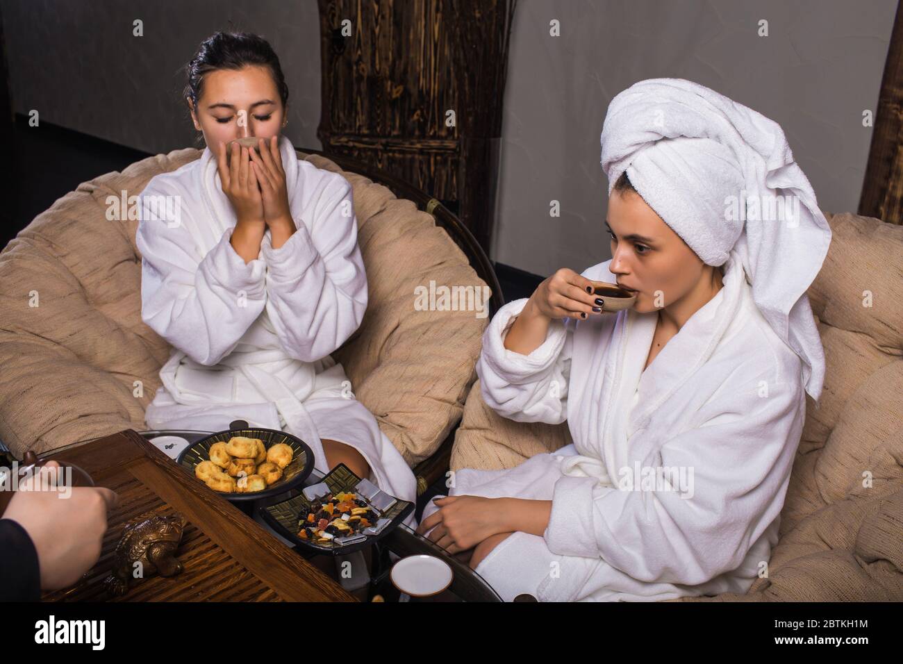 Girls in the sauna hi-res stock photography and images - Alamy