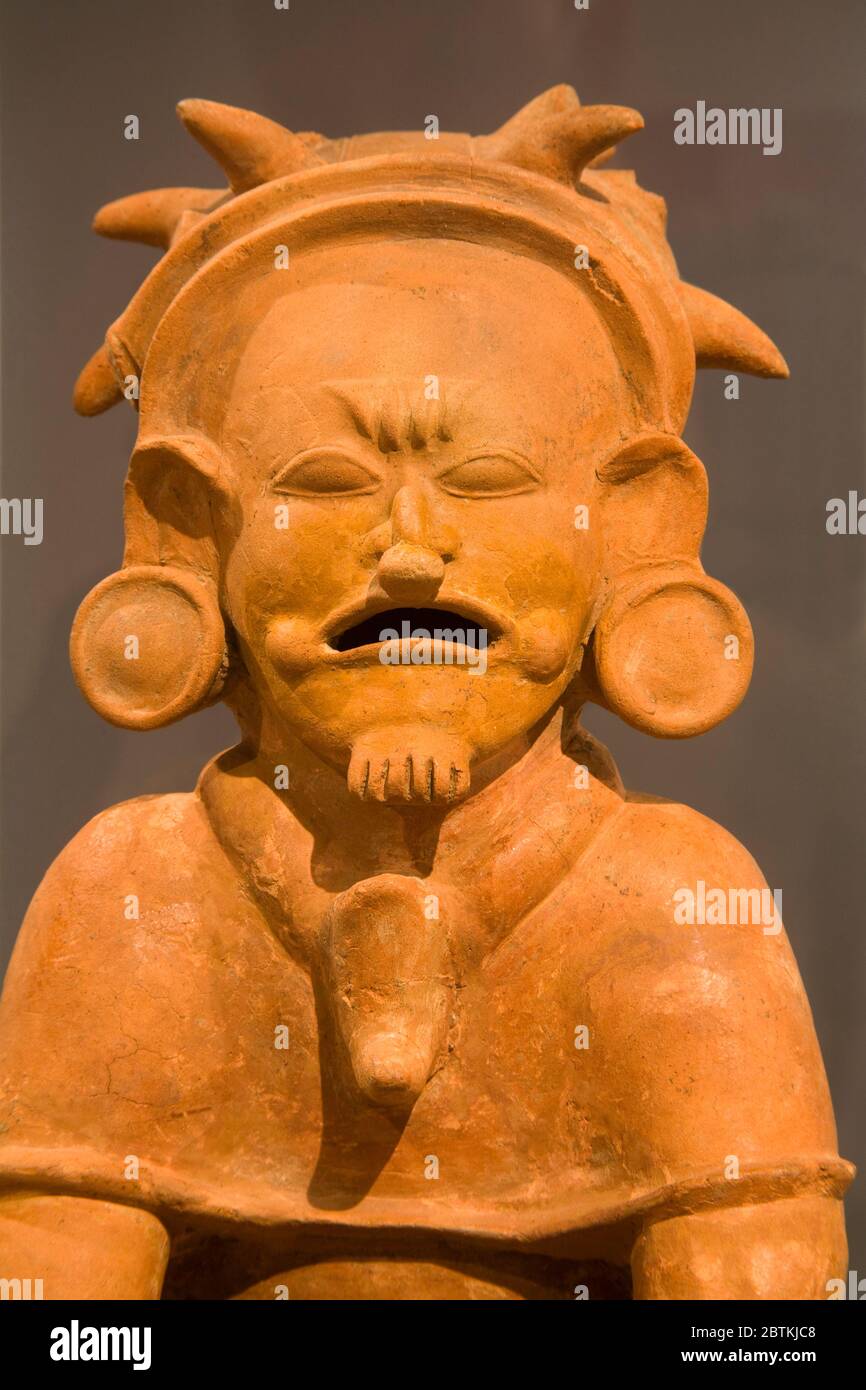 Pre columbian architecture hi-res stock photography and images - Alamy