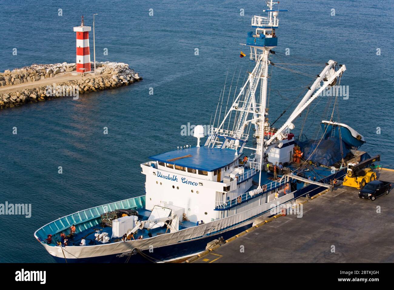 Unloading Tuna from fishing boat, City of Manta, Manabi Province ...