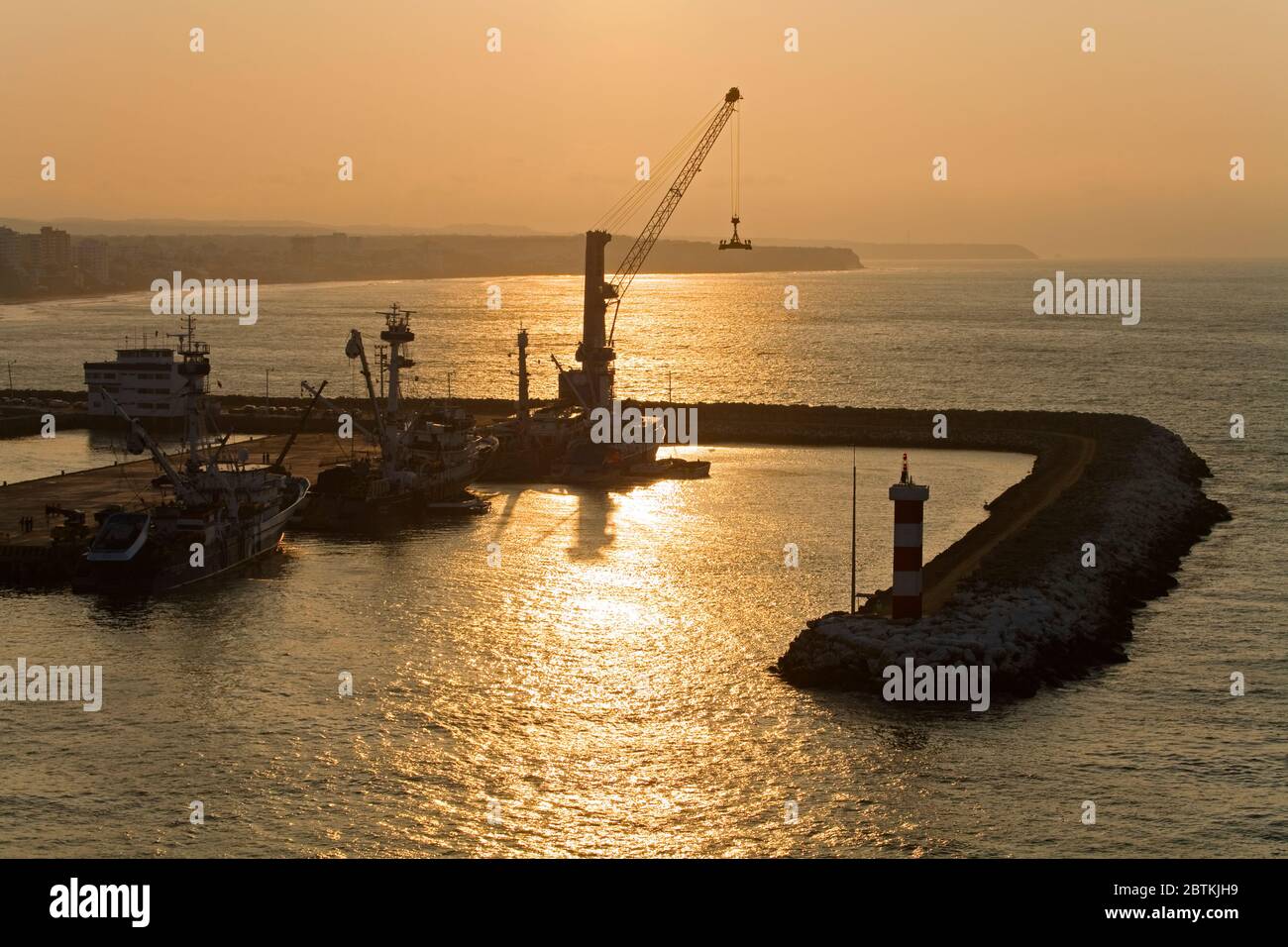 Commercial Port, City of Manta, Ecuador,South America Stock Photo - Alamy