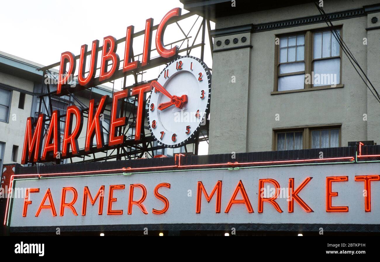 Vector Neon Clock High Resolution Stock Photography and Images - Alamy