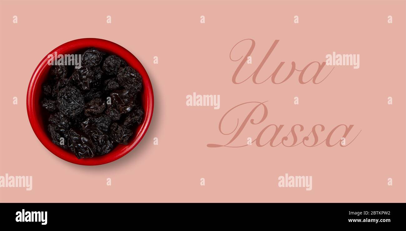 Red Bowl with culinary ingredients Pass grape (text in Portuguese) on ...