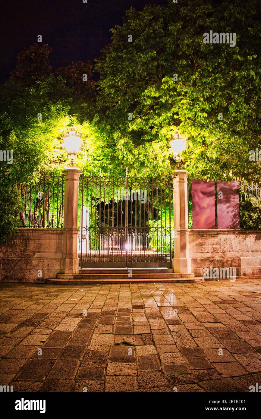 Security gate night hi-res stock photography and images - Alamy