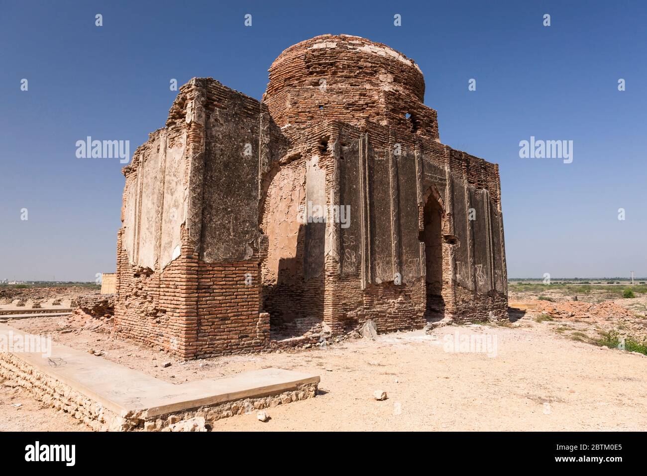 Sindh pakistan monuments hi-res stock photography and images - Alamy